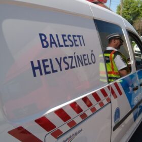 Két kisgyerek maradt árván, a szentesi motoros baleset női utasa is ...